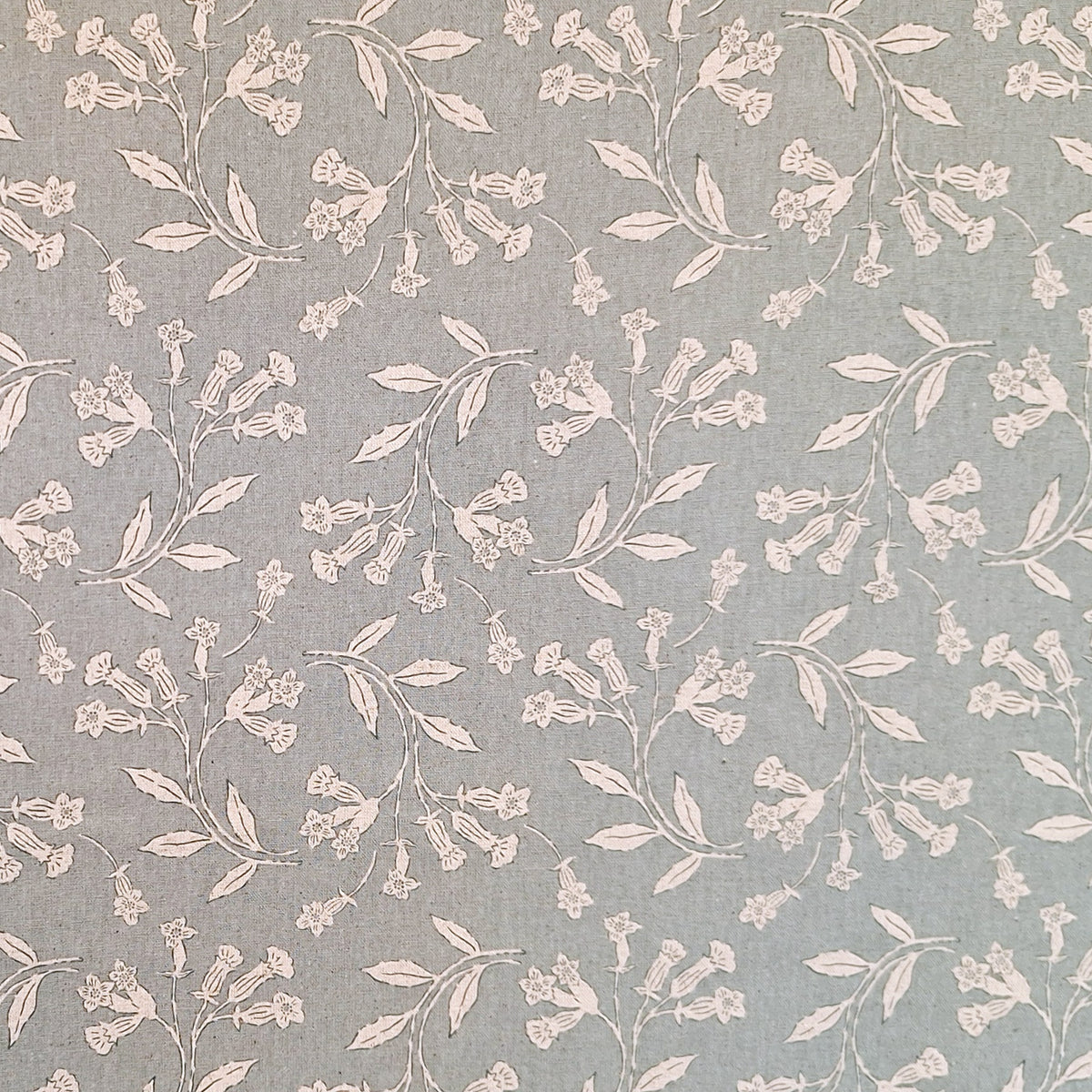 Robert Kaufman Cotton/Flax Prints - Wildflowers in peppermint — Fabric ...